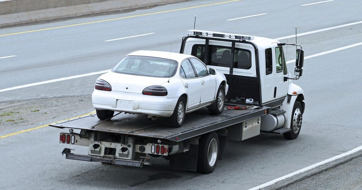 Best Towing Services in Escondido | 24 Hr Towing Service